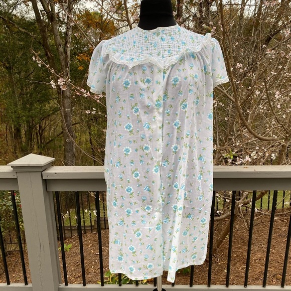 Vintage | Intimates & Sleepwear | Vintage 6s Floral Lace Cottagecore ...